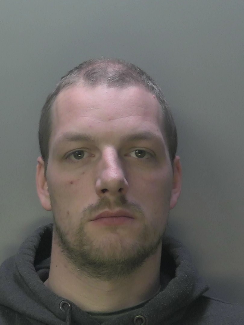 Metropolitan Police officer sentenced to 25 years behind bars for rape ...